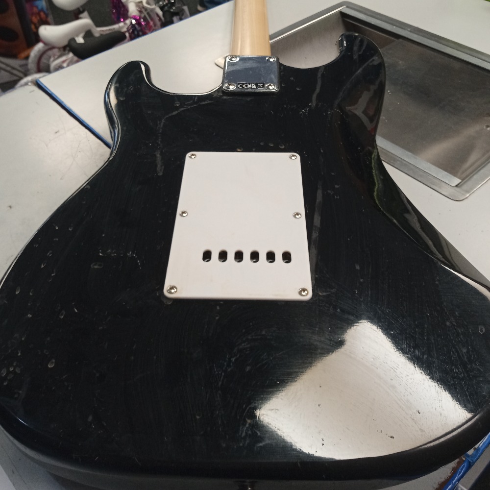 RockJam Electric Guitar - Own4Less